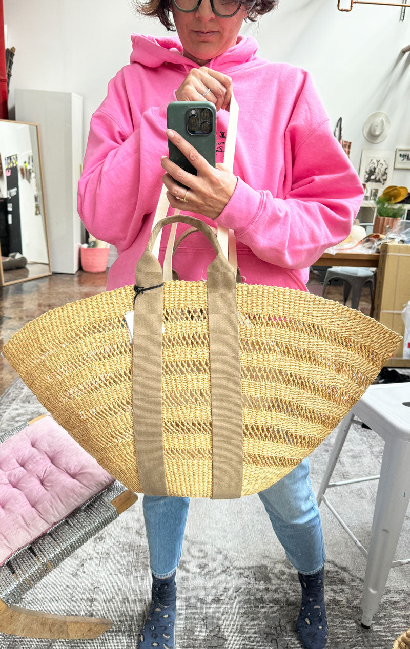 Large Muun Straw bag with removable pouch – Two